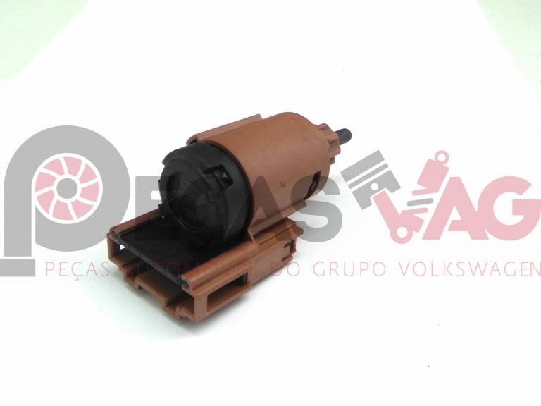 Interruptor de luz de stop AUDI TT (8N3) 2004 3B0945511 - Peças Vag